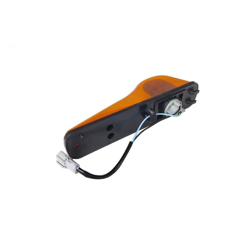 Isuzu Parts Qingling FTR FVR FVZ Pump Truck Fire Truck Fender Lights ...