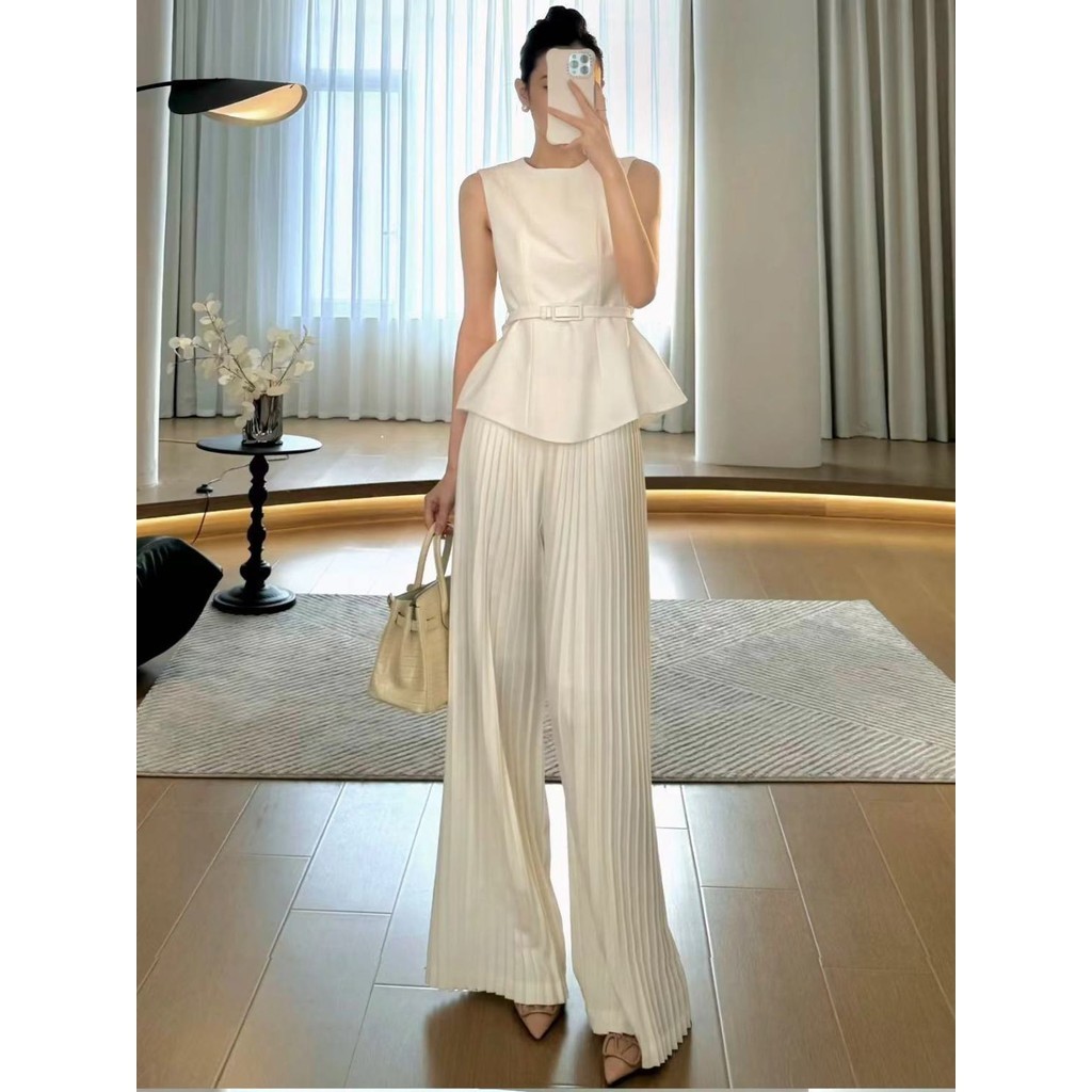 Douyin same model, light luxury two-piece set, sleeveless pleated pants ...