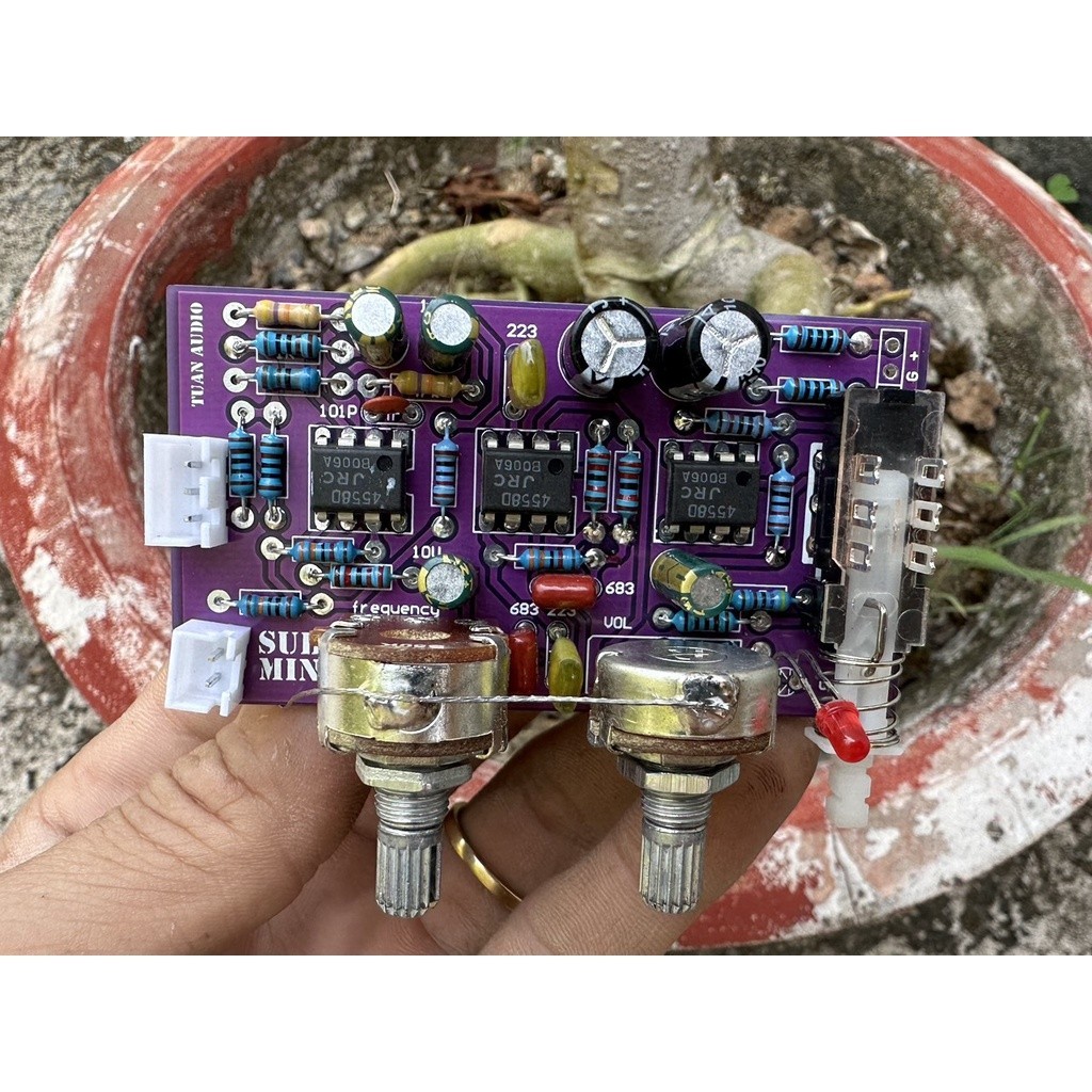 Standard version of Loc Sub MINI circuit with cutting frequency ...