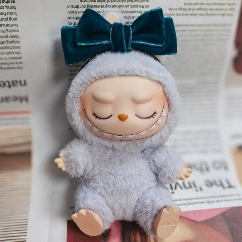 First and Second Generation Labubu Sitting Party 17CM Vinyl Macaron ...