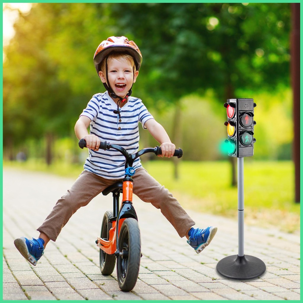 Traffic Signs for Kids Stop Light Model for Kids Road Decor Lamps ...