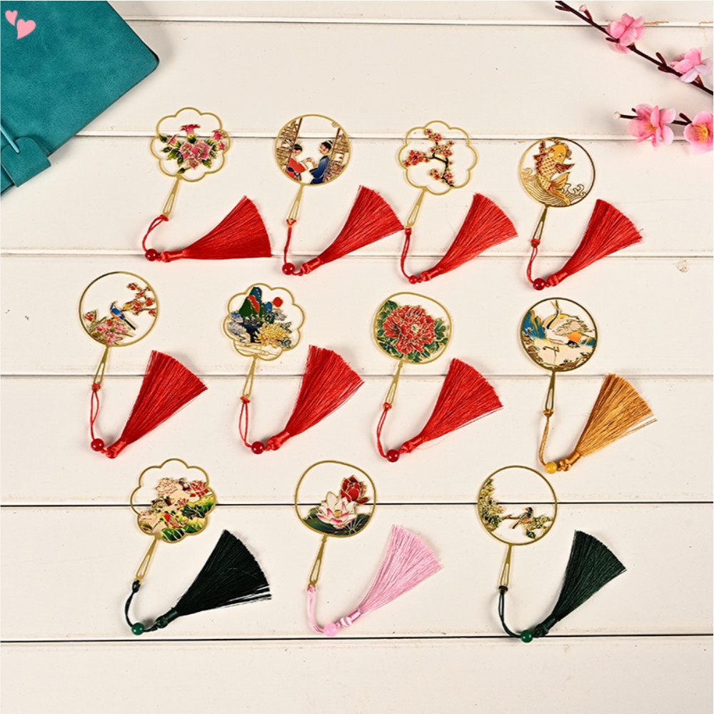 Hollow Metal Cartoon Bookmark Exquisite Antique Style Circular Fan ...