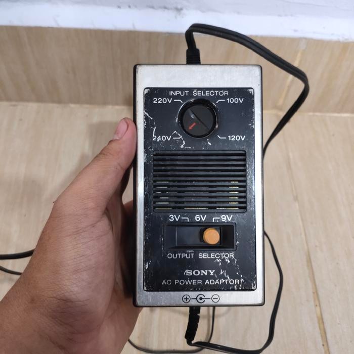 Sony AC-92 AC Power Adapter 3v 6v 9v DAMAGED | Shopee Philippines