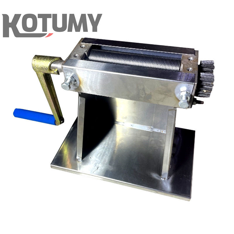 0.7mm/1mm Fine Cut Size Leaves Cutting Machine Tobacco Leaf Cutter ...