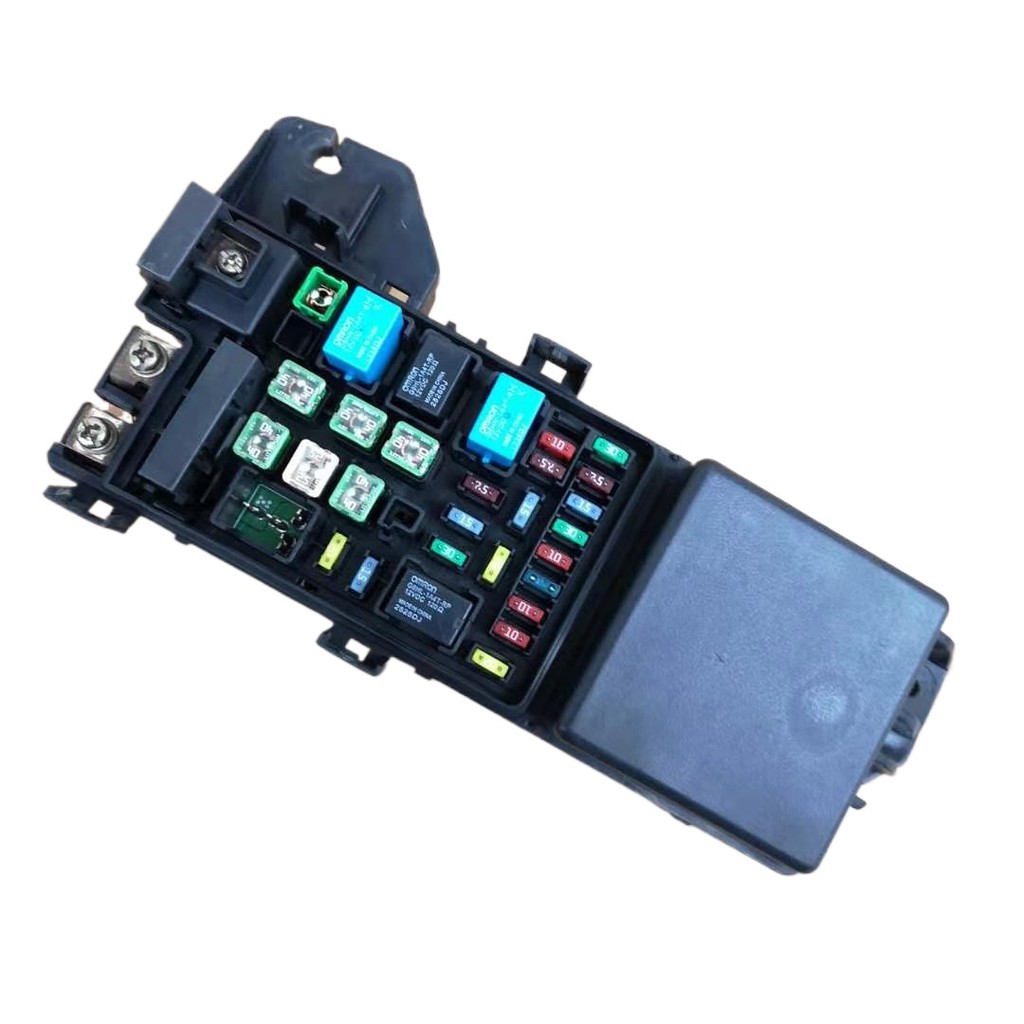 Applicable to 7-generation Accord BYD F6G6 outdoor fuse box relay cabin ...