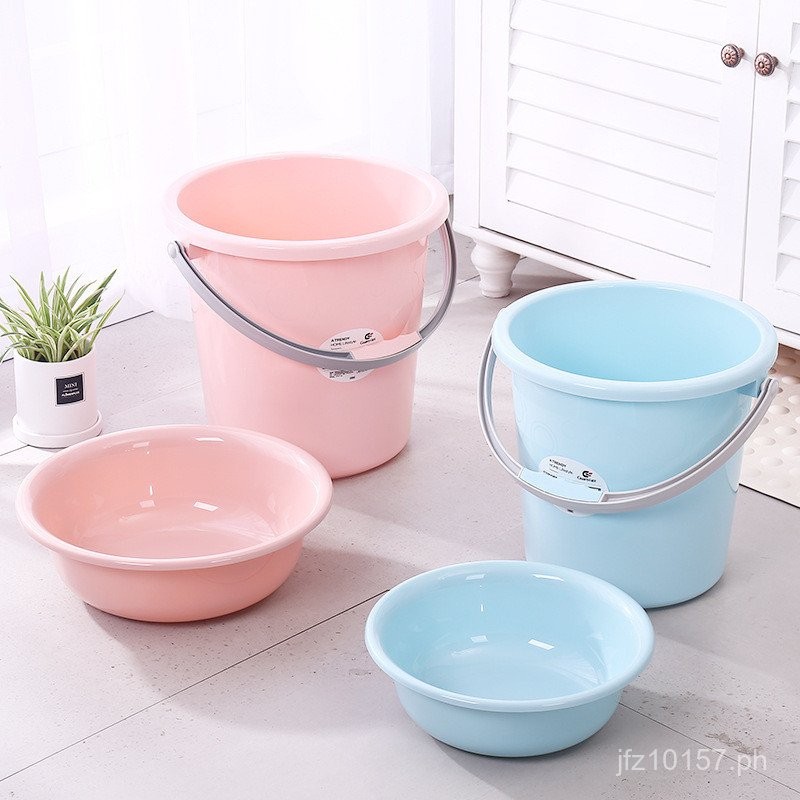 Plastic Dormitory Round Bucket Handheld Student Use Extra Large Water ...