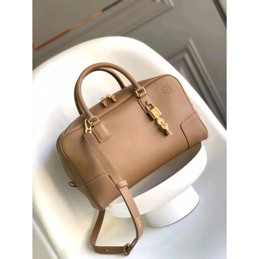 LOEWE LOEWE Latest Style Handbag Jacquard Cloth Wagyu Leather Shoulder ...