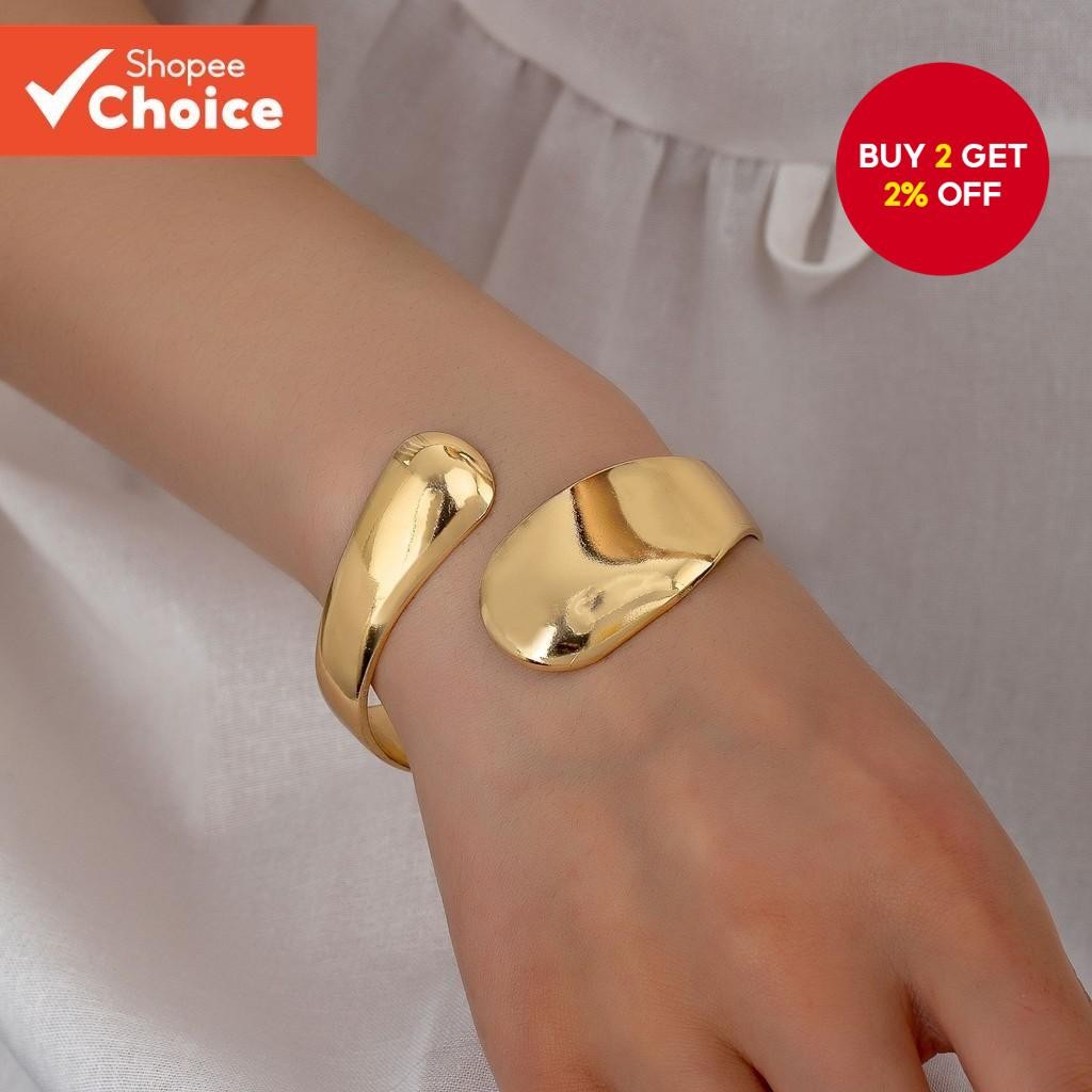 Gold Adjustable Interlocking Bracelet for Women Fashion Curved Smooth ...