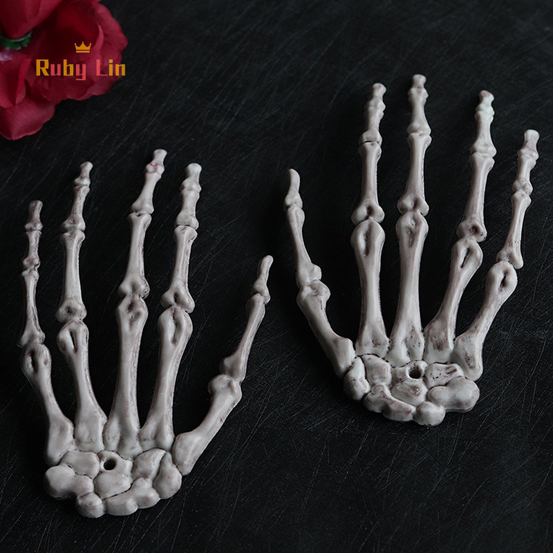 Ruby Lin 1Pair Halloween Decoration Props Realistic Halloween ...