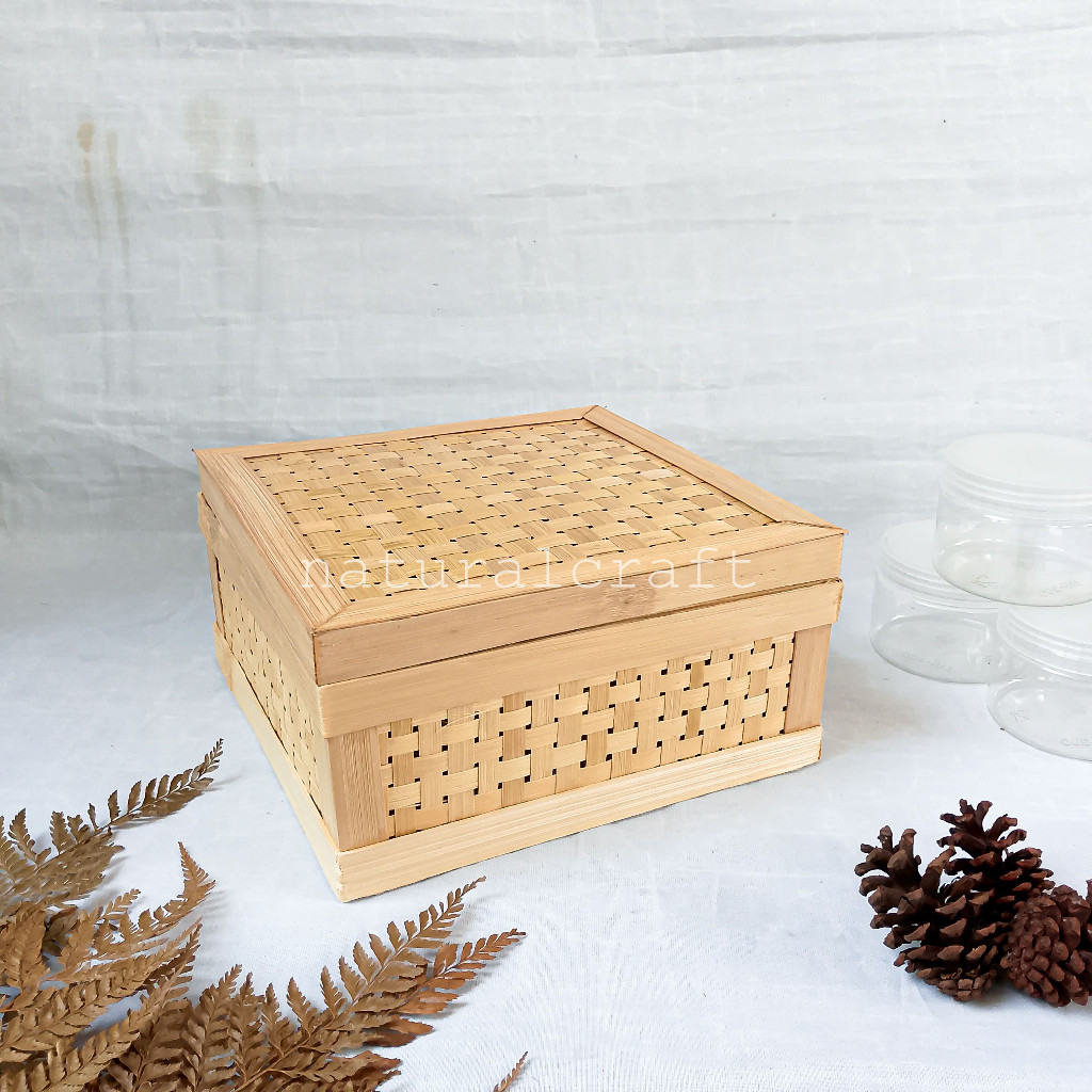 ( R25) (B136) Exclusive Hampers Container Without Cangkingan l Fruit ...