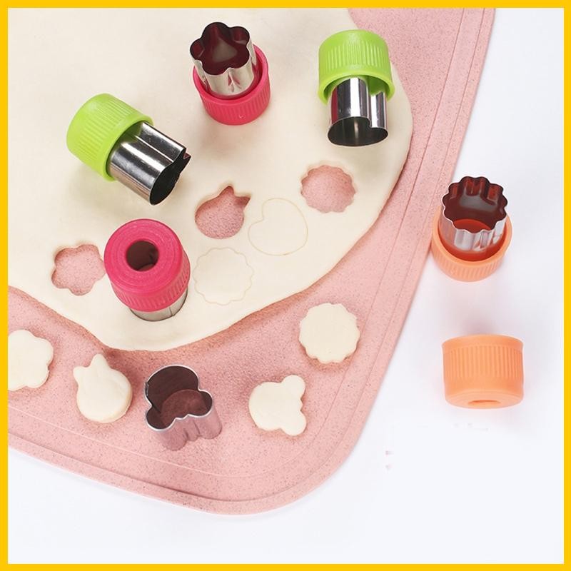 KING Push-type Household Set Cookie Cutters Biscuit Moulds for Children ...