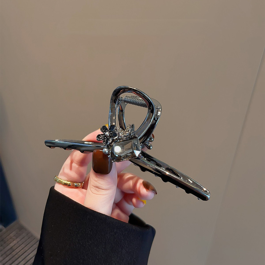 High-end Flower Butterfly Crystal Large Hair Claw Black Metal Hair ...