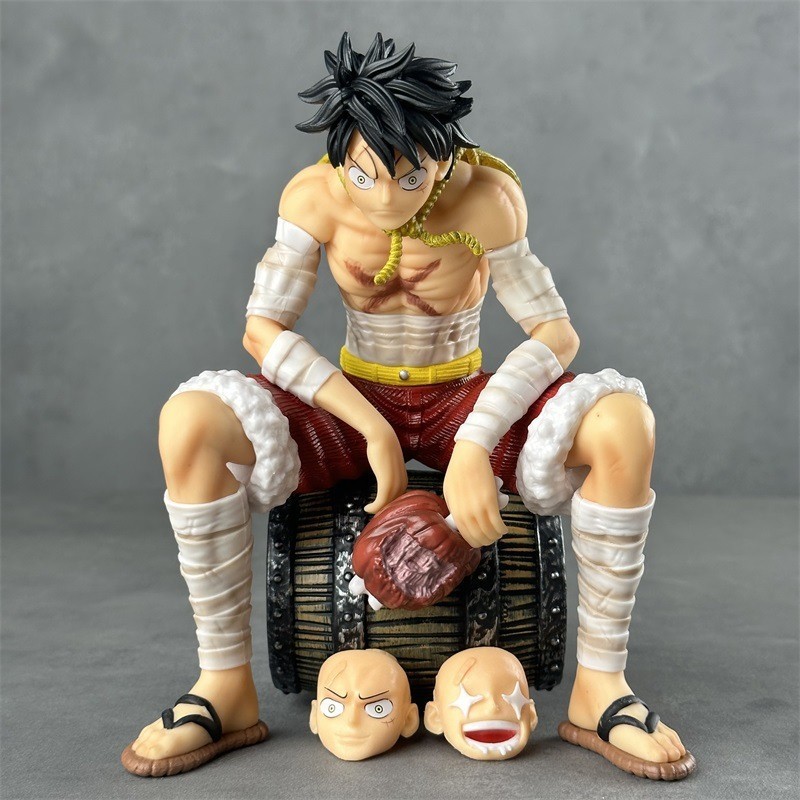 X XNET One Piece BT Sitting Posture Wine Barrel Eating Meat Luffy ...