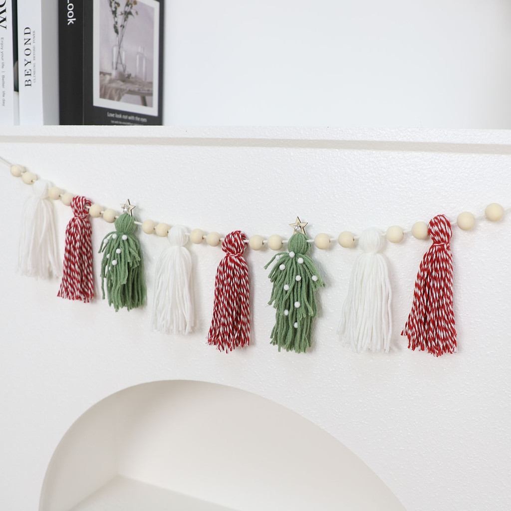 Christmas Tassel Garland Banner with Wood Beads and Pom Pom Garlands ...