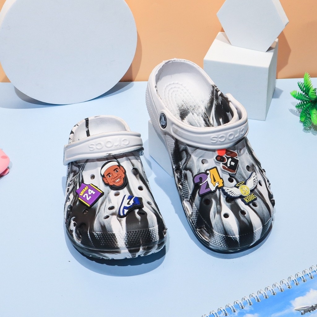 Clogs With Jibbitz Sandals for Men & Women Casual Unisex Slippes for ...