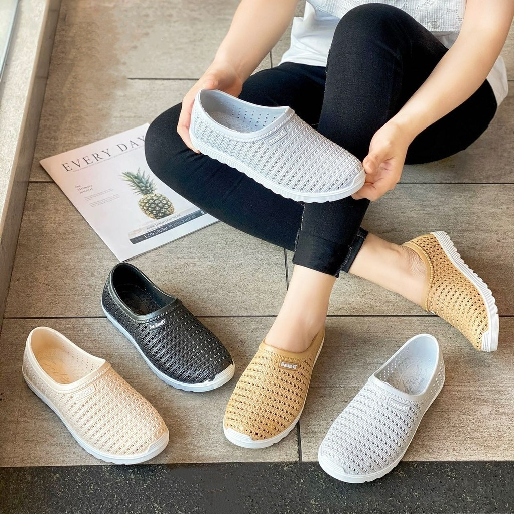 fashionable korean hot trending slip on rubber high quality for womens ...