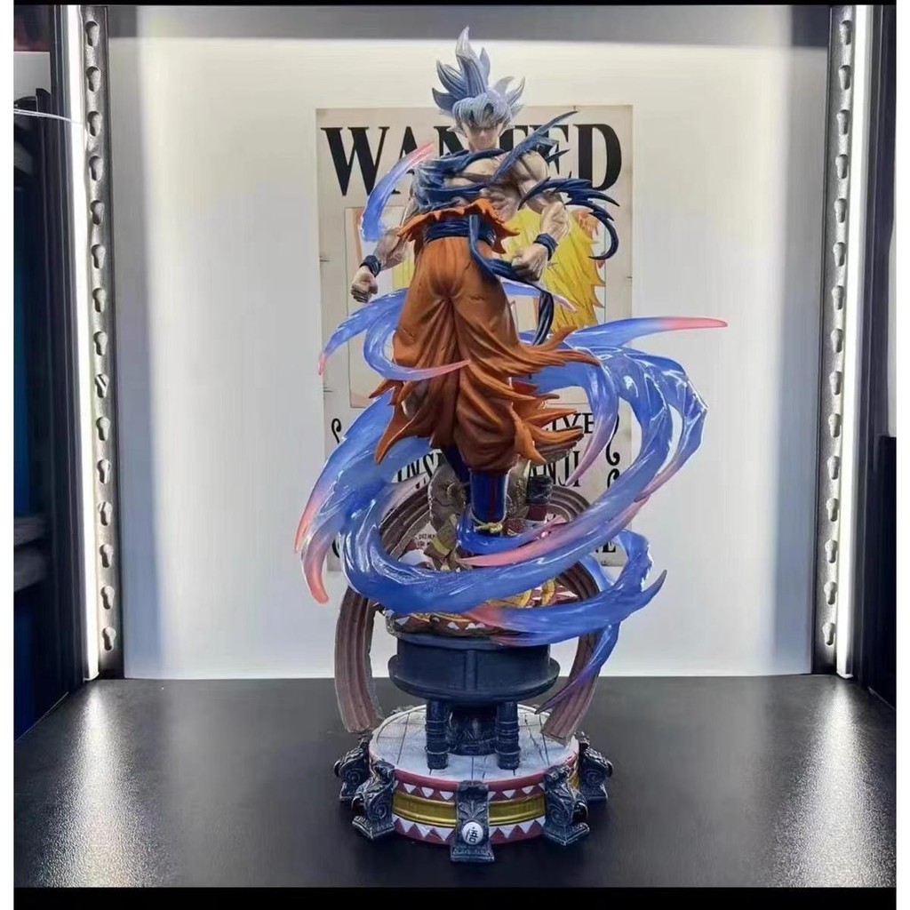 Dragon Ball Series Monkey King's Life Comfortable Super God Form Clouds ...