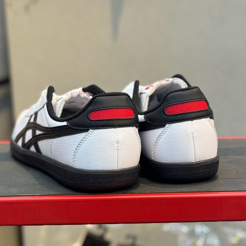 Onitsuka Tiger Tokuten PANDA | Sneakers for Men/Women by XIAN KICKS ...