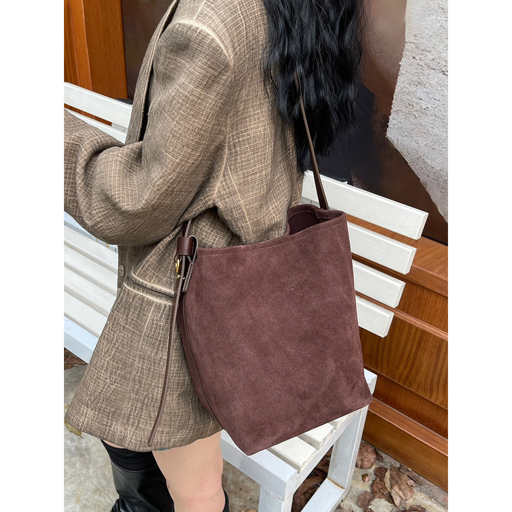 Women's Leather Bag Matte Cowhide Bucket Bag Commuting Large Capacity ...