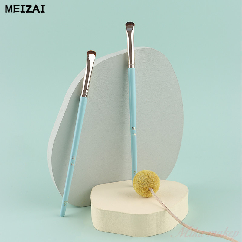 MEIZAI Makeup Brush Half Fan Shape Eye Detail Brush | Shopee Philippines