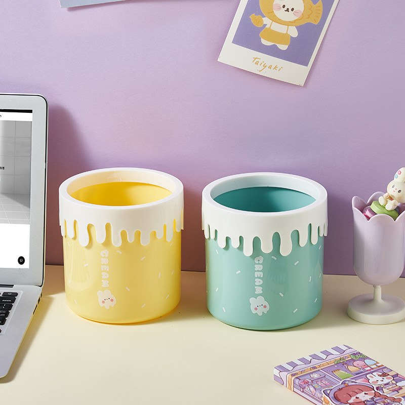 Desktop Trash Bin Cute Trumpet Table Mini Wastebasket New Coffee Table ...