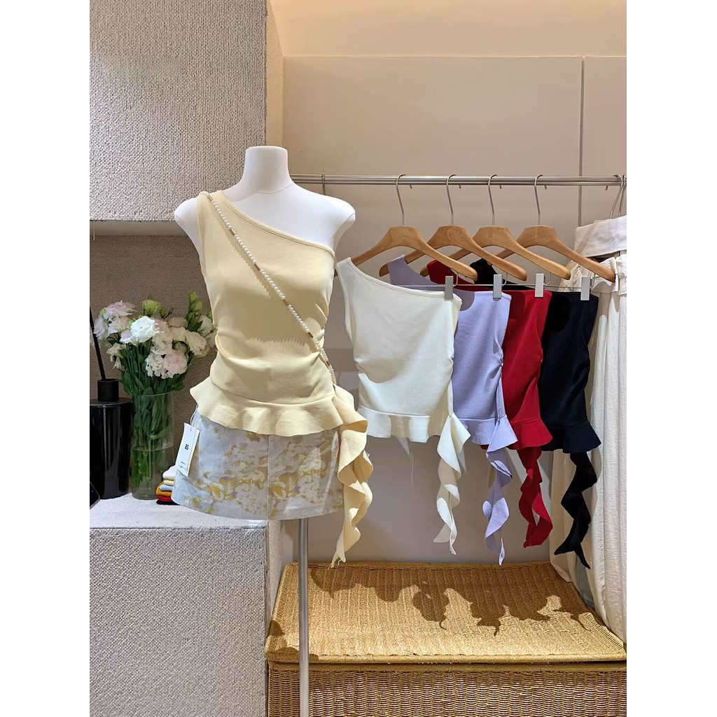 GAKKI Women's One-Shoulder Tank Top Off-Shoulder Ribbon Sweater Model ...