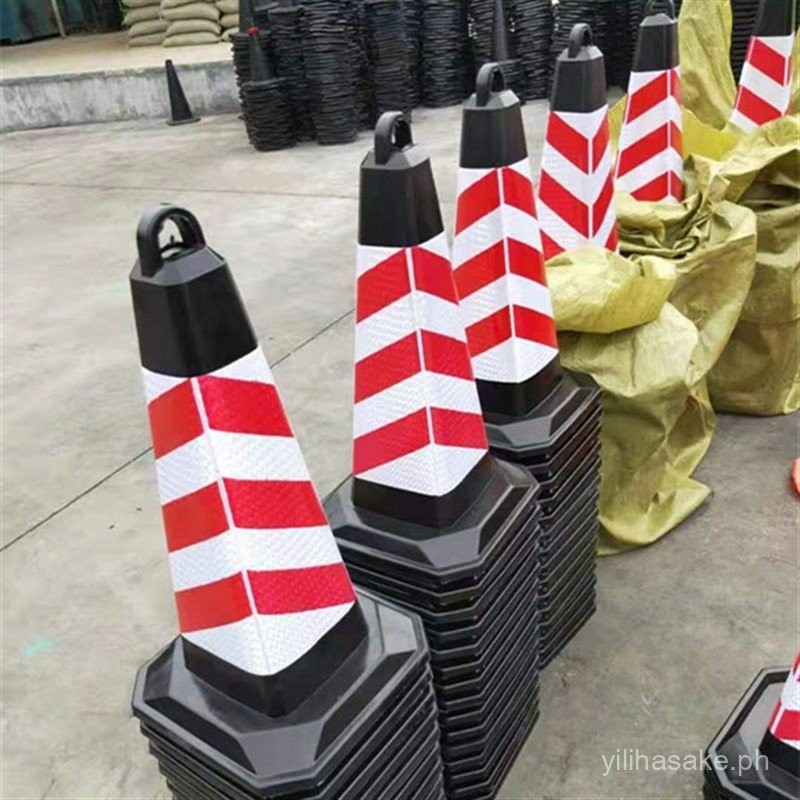 Rubber Road Cone Roadblock Reflective Cone70cm No Parking Ice Cream ...