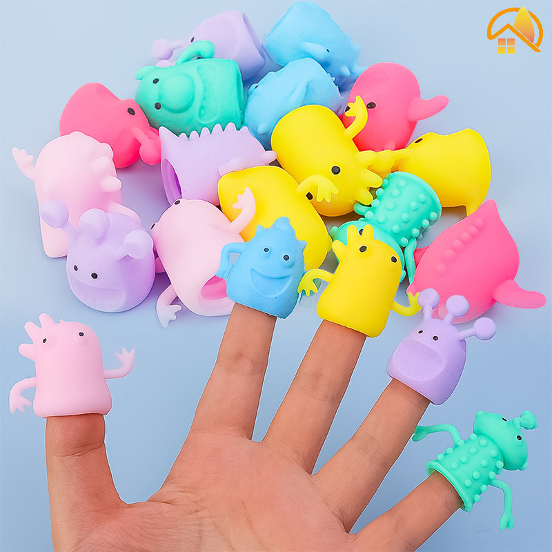 Random Cute Finger Puppets Toys Finger Toys of Monster Pattern Soft ...