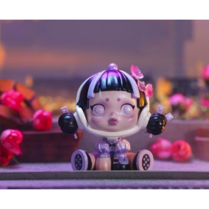 Popmart popmart SKULLPANDA Miss Butterfly Figure Hanging Card Limited ...