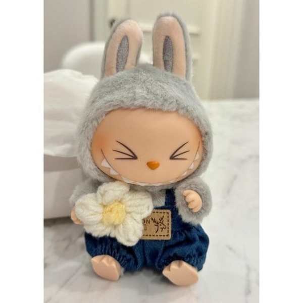 labubu accessories labubu v2 LABUBU sit-sit party baby clothes cloth A ...