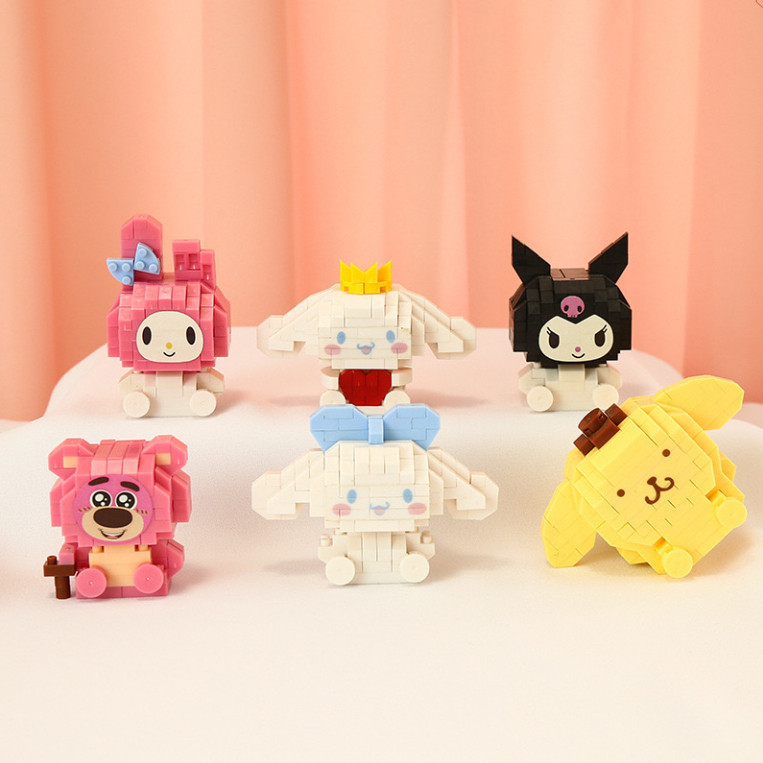 Small Cute Building Blocks Cartoon Doll Cinnamon Dog Ornaments ...