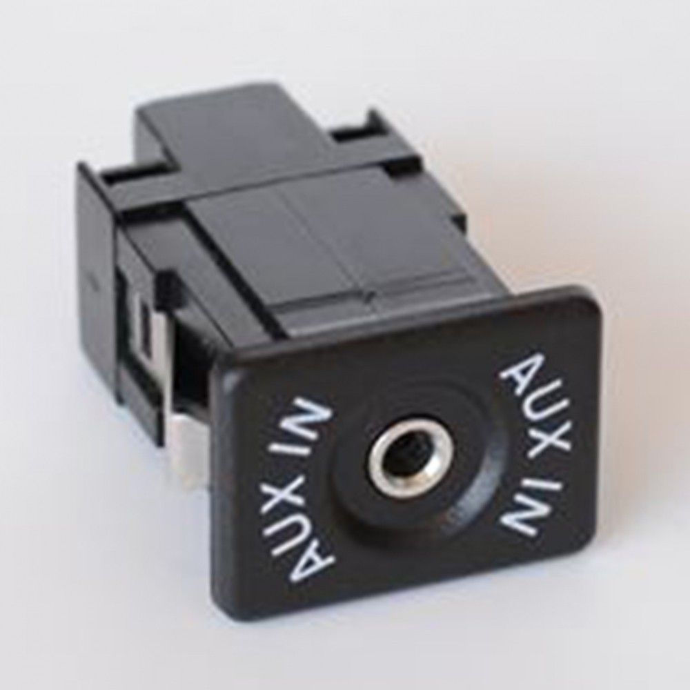Audio Auxiliary Socket 12V Voltage Anti-corrosion Car AUX Audio Socket ...