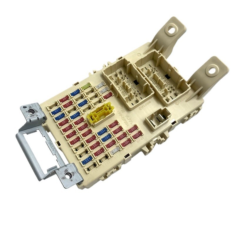 Suitable for Rena indoor fuse box fuse box relay box body anti-theft ...