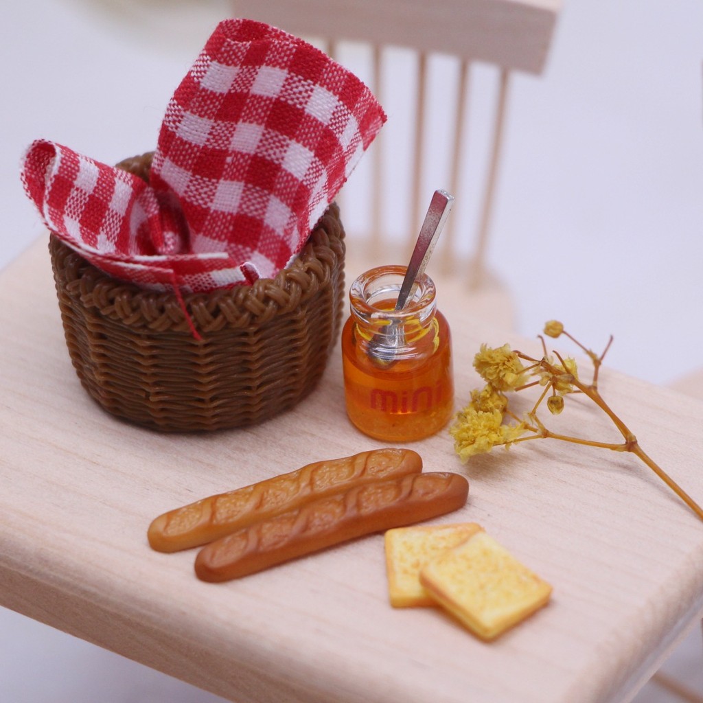 Doll House Mini Picnic Set Miniature Baguette Toast Bread Basket Honey ...