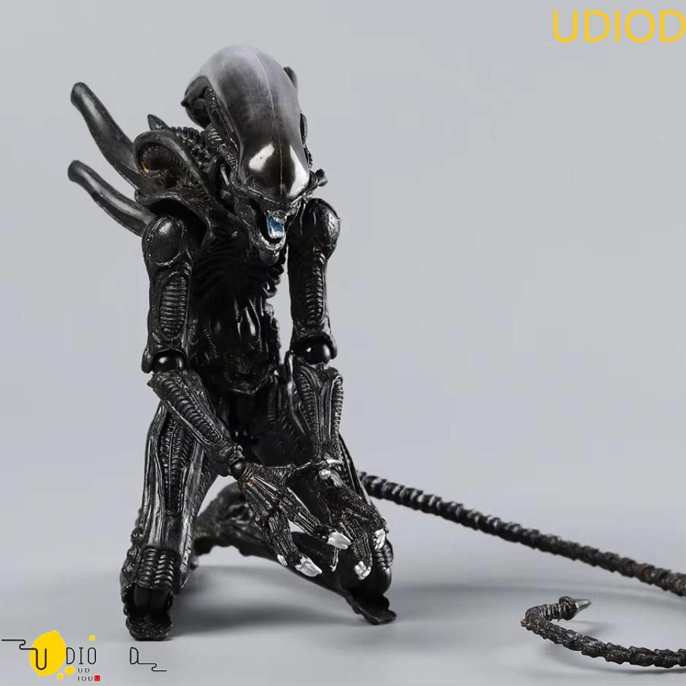 UDIOD Alien Action Figures, with Display Stand PVC Alien Figure Toy ...