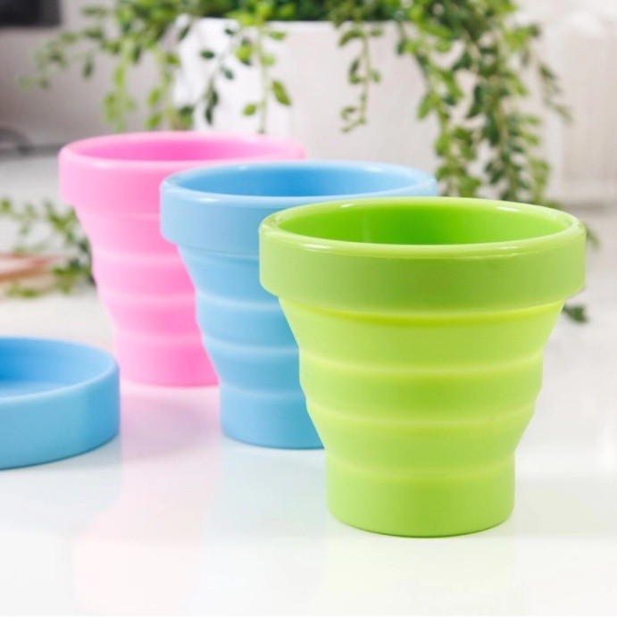 Collapsible Cup Compact Silicone, Reusable Food Grade Folding Mug with ...