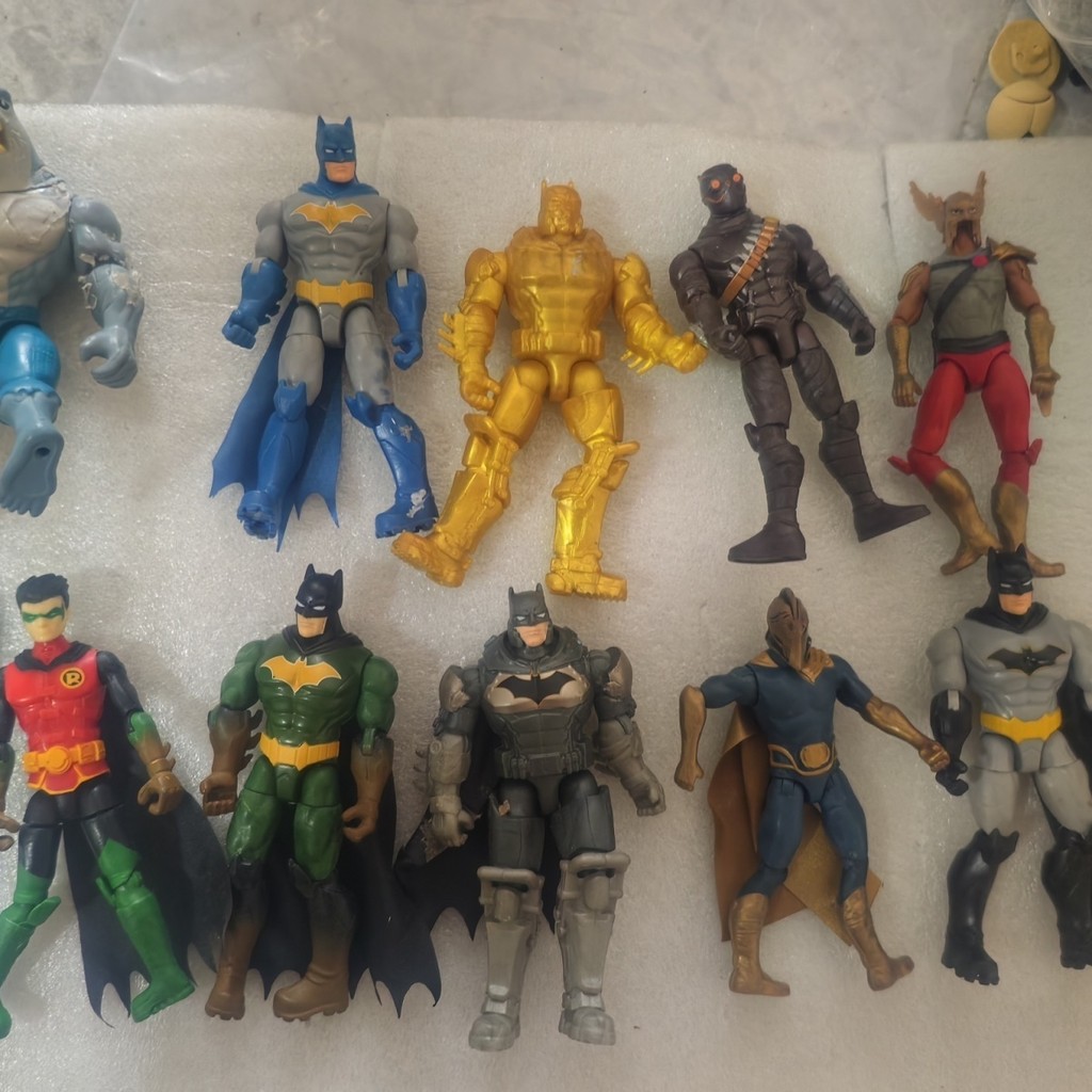 DC Bulk Clown Batman 3.75Movable Joint-Inch Doll Killer Robin | Shopee ...