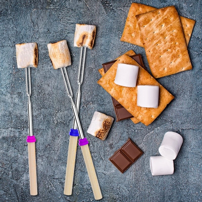 Marshmallow Roast with Wooden Handle Retractable Fork Set 32cm ...