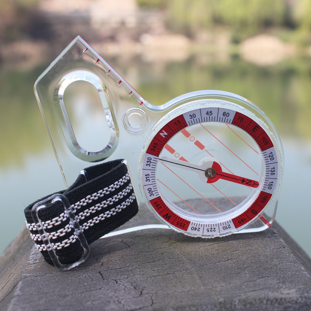 Left-Hand Thumb Type Compass for Students' Orienteering, High Magnetic ...