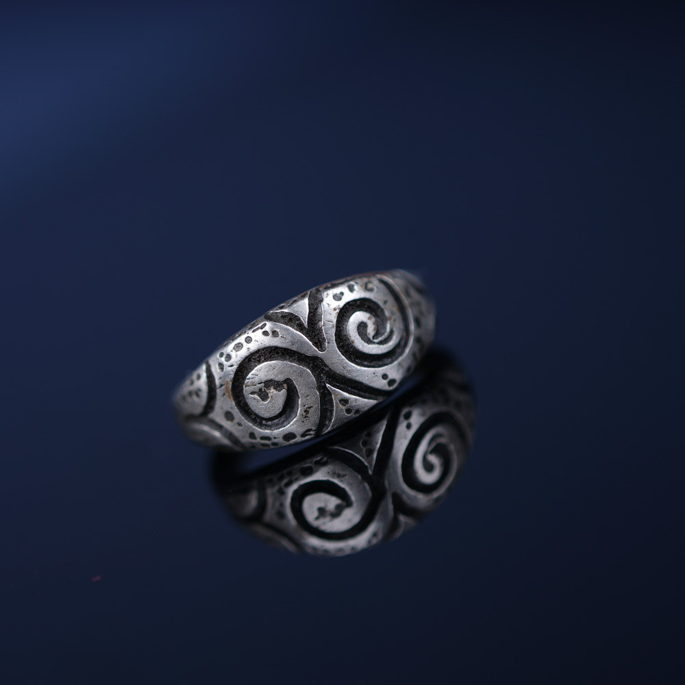 Ring Tibetan Style Curly Grass Pattern Silver-Plated Ring Unique ...