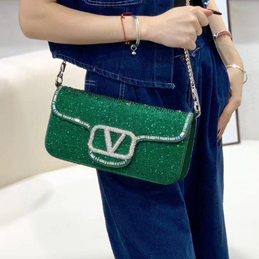 Female Bag New Style V-Shaped Diamond Portable Shoulder Messenger Bag ...