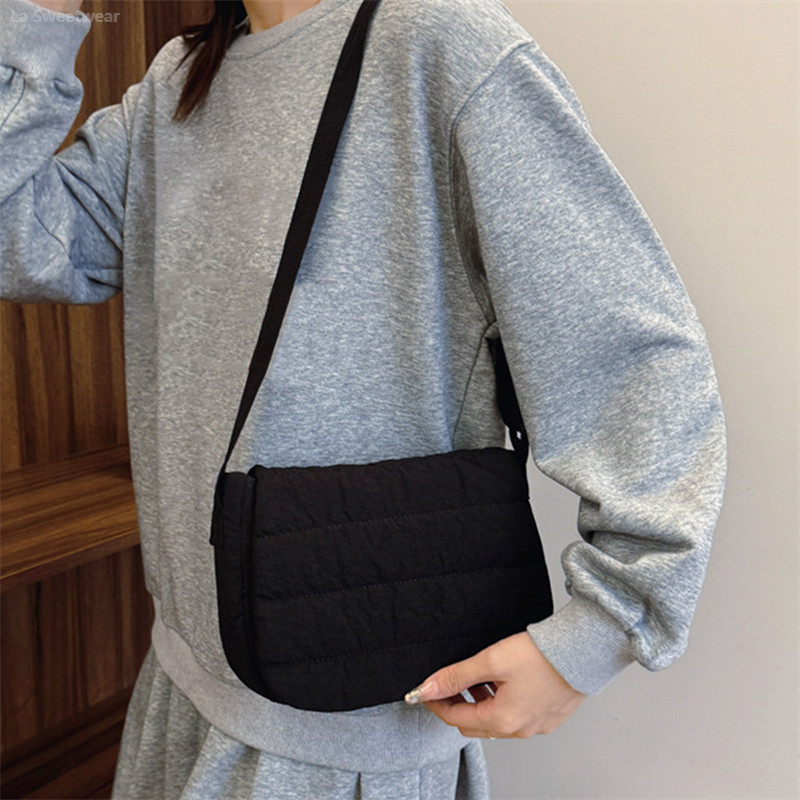 1PC Retro Small Bag Fashion Embroidery Thread Crossbody Bag Mini Single ...