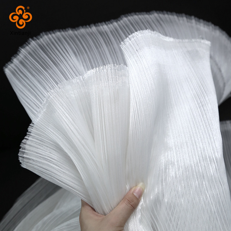 Pearlescent Organ Yarn Fabric Texture Wrinkled Decorative fabric ...