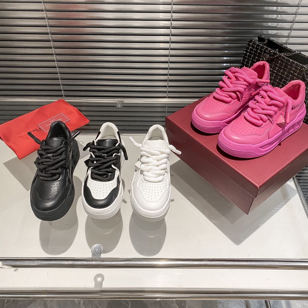 Warren Tiannu New Style VT Large Rivets Low-Top Sneakers Sneakers ...