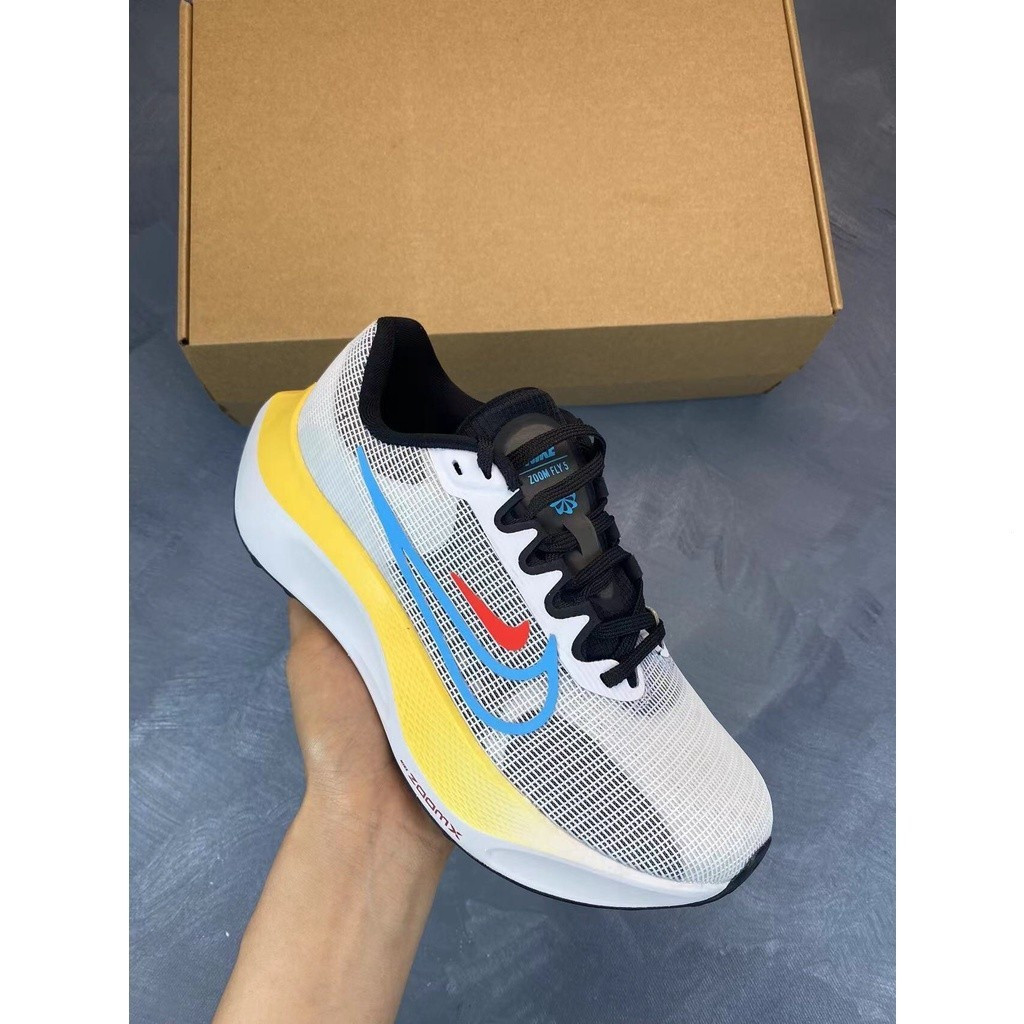 NIKE Zoom Fly 5 Ultra Light Running Shoe REACT Foam with Carbon Fiber ...