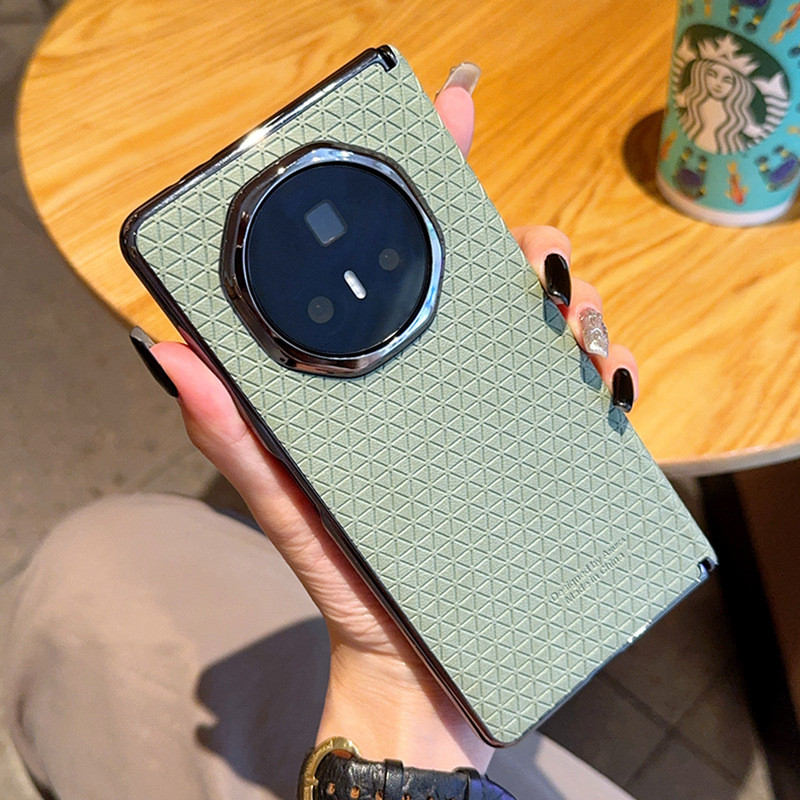 For Honor Magic V3 Leather Case Built-in Center Axis Electroplating ...