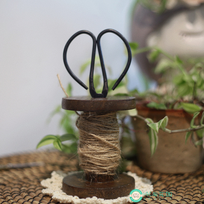 Handmade Wooden Spool Rack Lace Rack with Scissors Hemp Rope Bracket ...