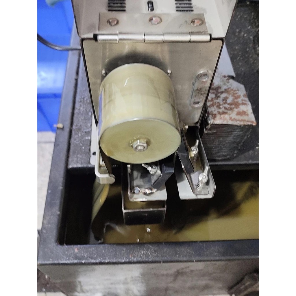 High Temperature Resistant Automatic Machining Center Oil-Water Separator Oil Skimmer Steel Belt ...