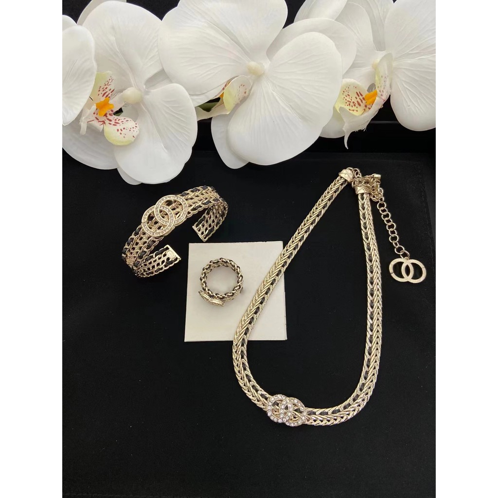 Fragrant Wear Leather Case Snake Bone Necklace Bracelet Ring NO.1126154 ...