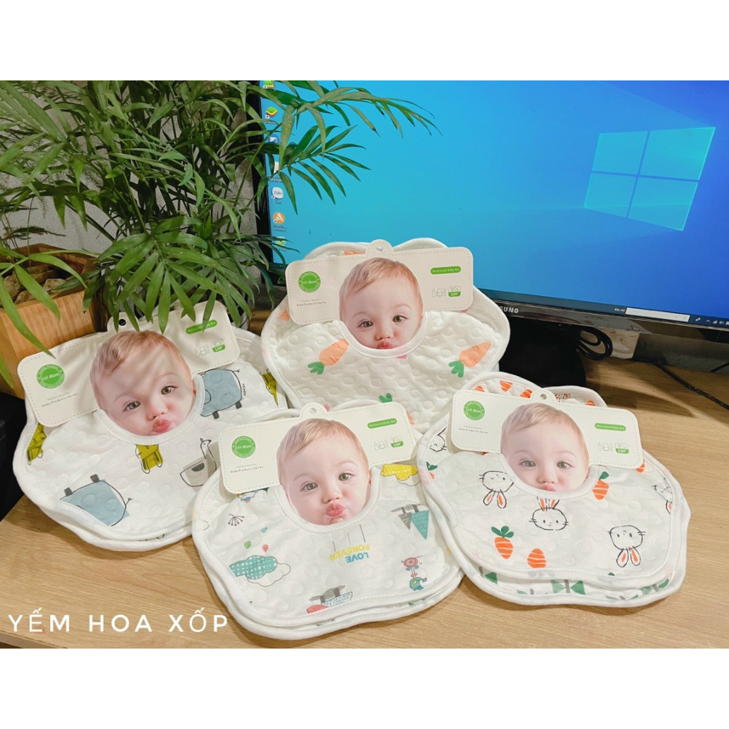 Set of 2 foam bibs with Hi Mom waterproof floral patterns for beautiful ...